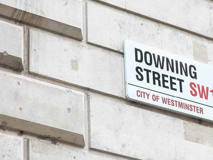 Graham Harle > Leadership > About us > Gleeds