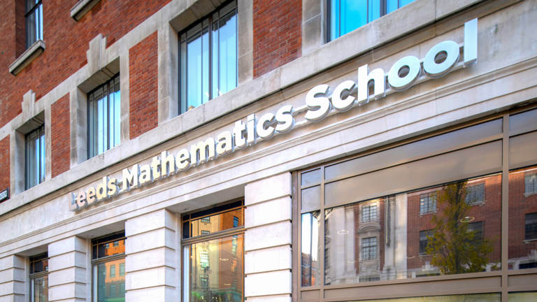 Leeds Mathematics School (LMaS) > Projects > Gleeds