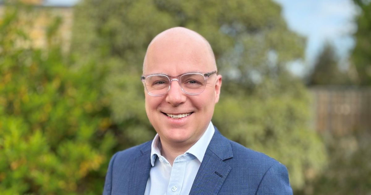 Rob Vale > Our people > About us > Gleeds