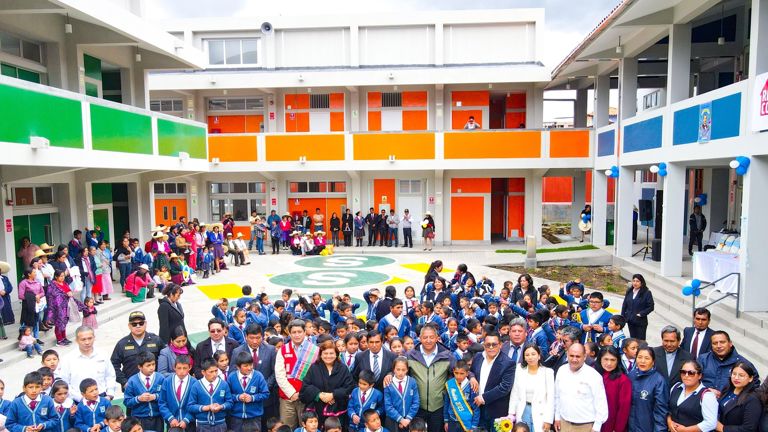 Peru Bicentennial Schools > Projects > Gleeds