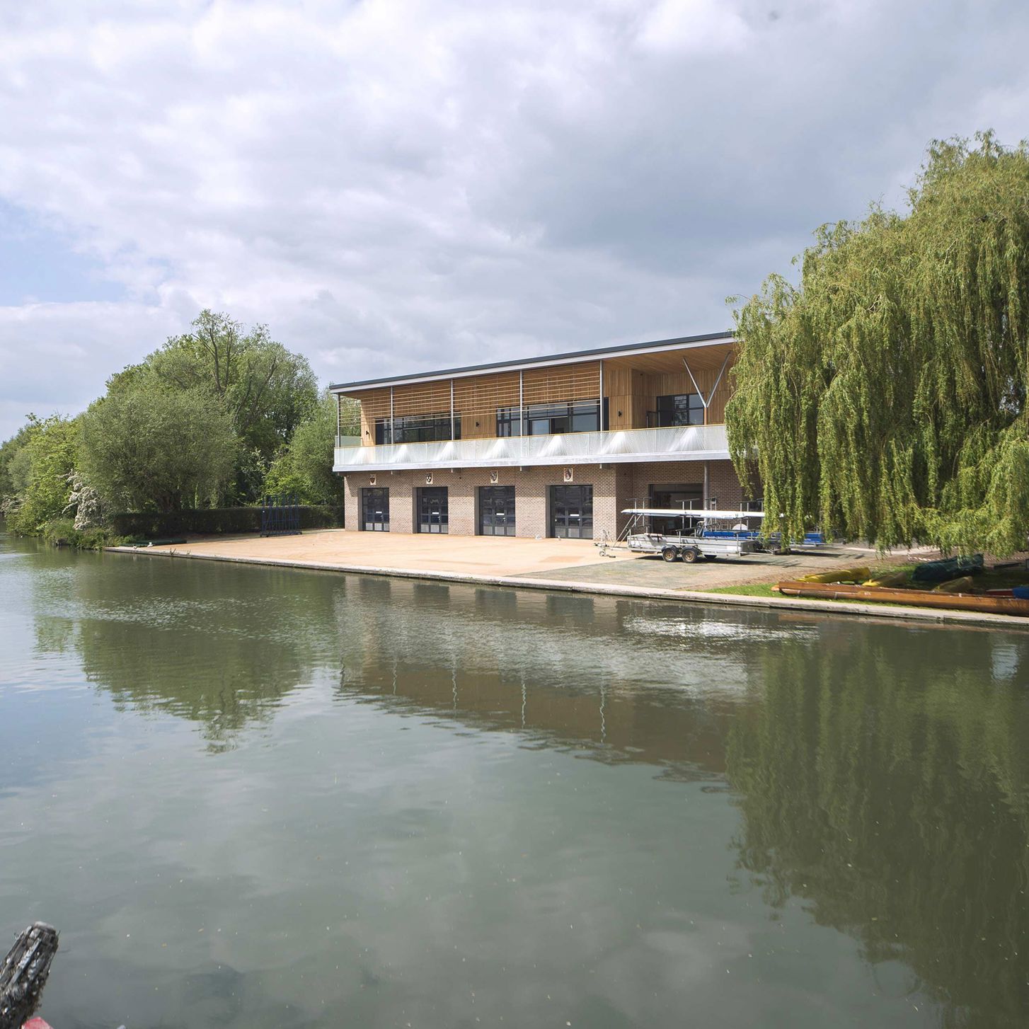 Education > Sectors > Expertise > Gleeds