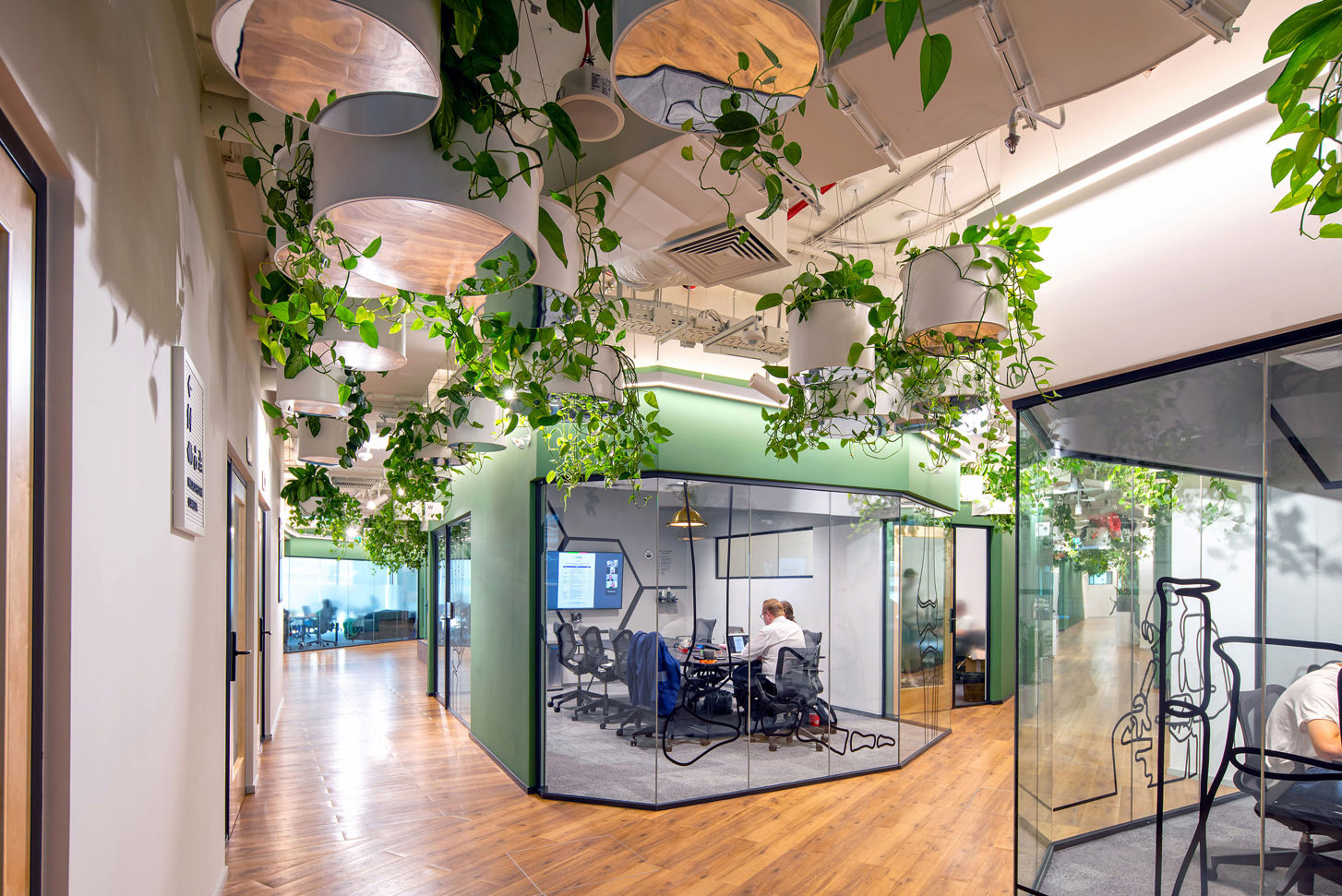 Planet > Our impact on the world > About us > Gleeds