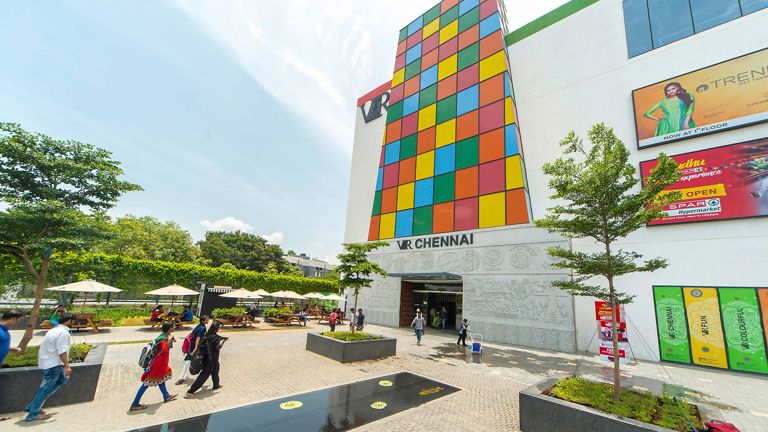 Virtuous Retail - VR Mall > Projects > Gleeds