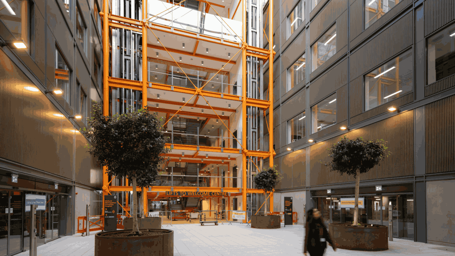 Midland Metropolitan University Hospital (MMUH) > Projects > Gleeds