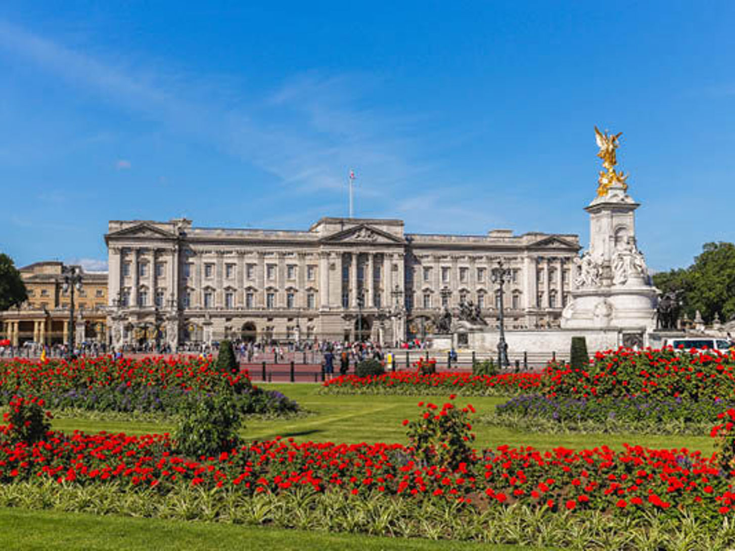 Richard Steer > Leadership > About us > Gleeds