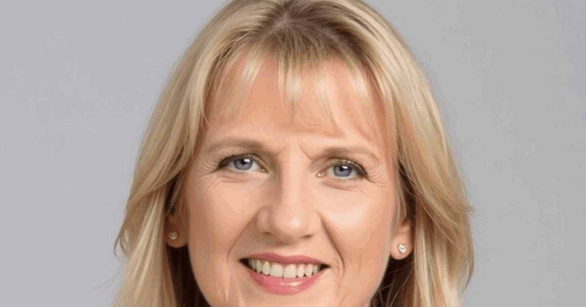 Dorothy Robertson > Our people > About us > Gleeds