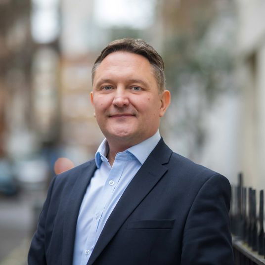 Ben Huskisson > Leadership > About us > Gleeds