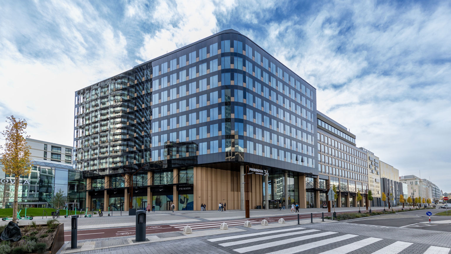 EUROVEA 2 > Projects > Gleeds