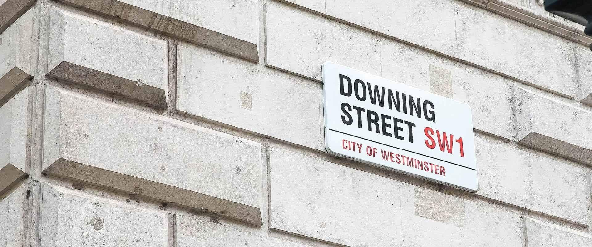 Richard Steer > Leadership > About us > Gleeds