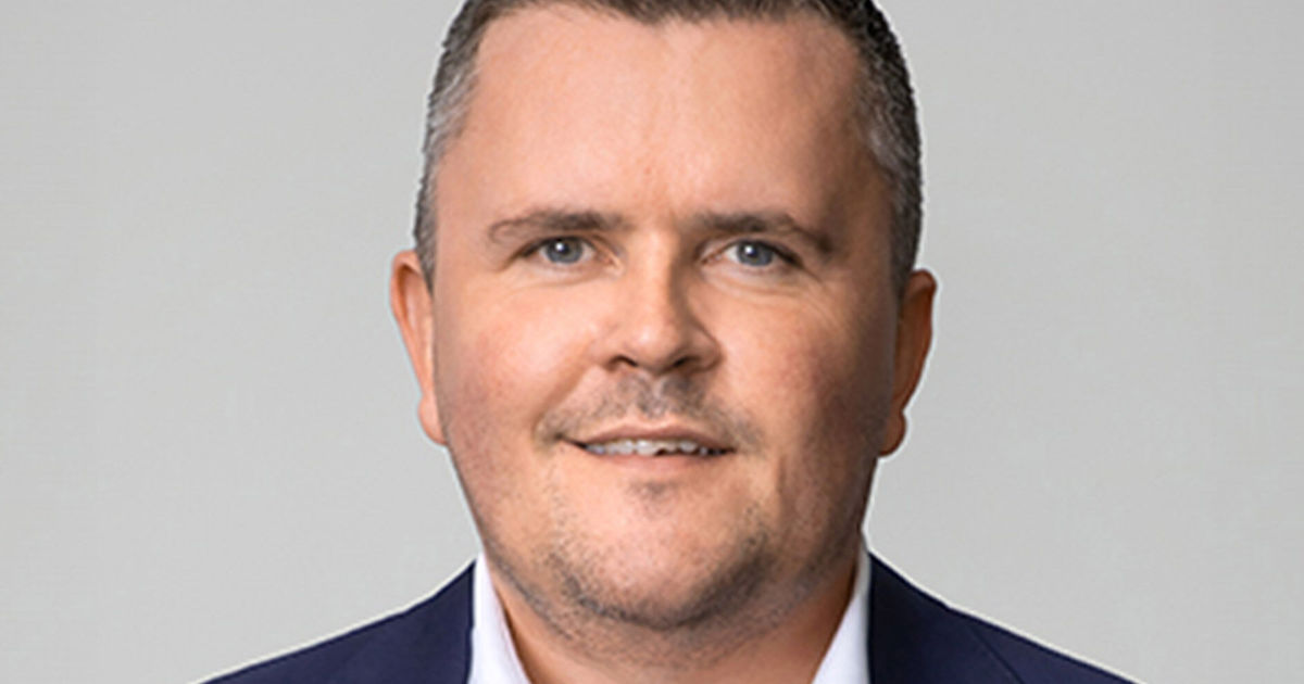 Adrian Farren > Our people > About us > Gleeds