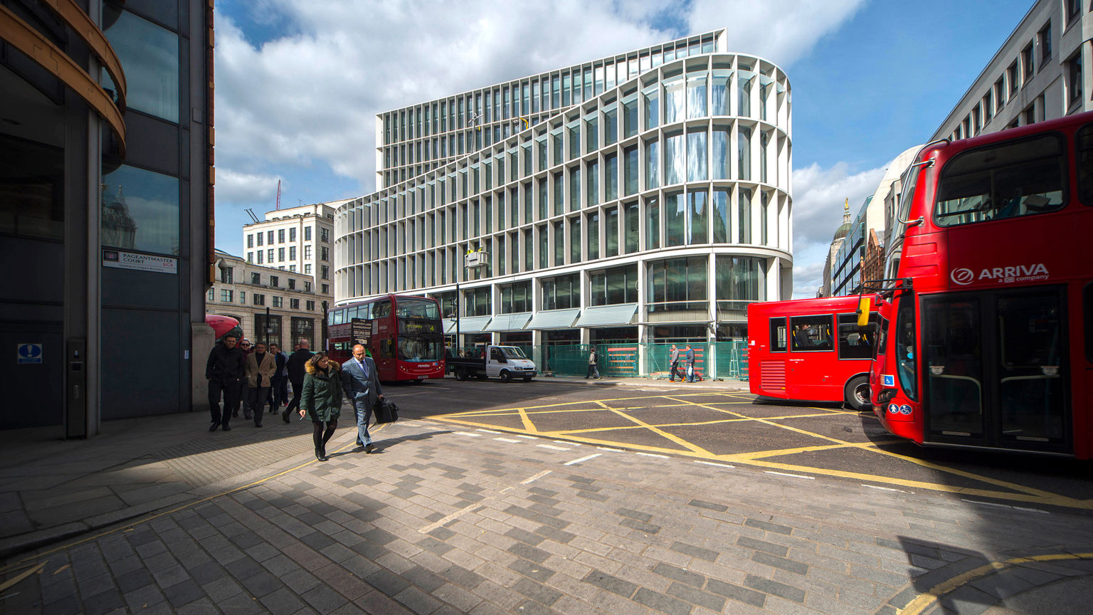 1 & 2 New Ludgate > Projects > Gleeds