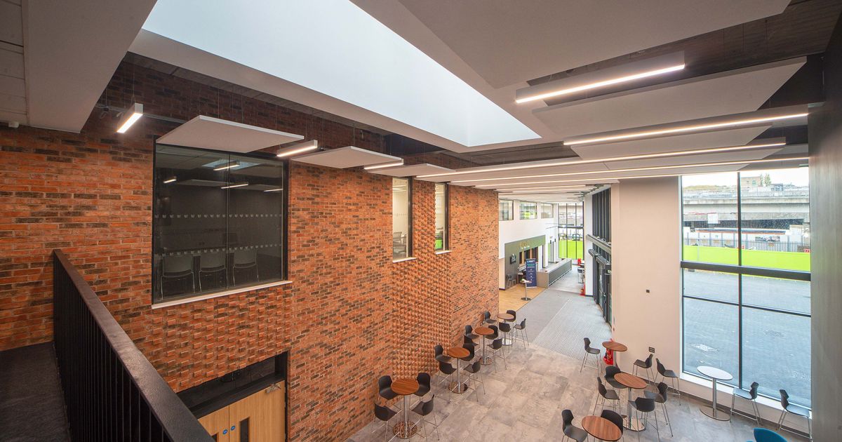 Education > Sectors > Expertise > Gleeds