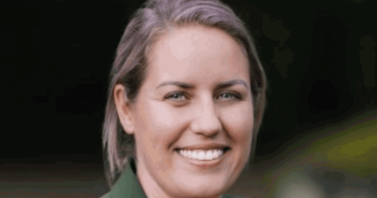 Alex Aldous > Our people > About us > Gleeds