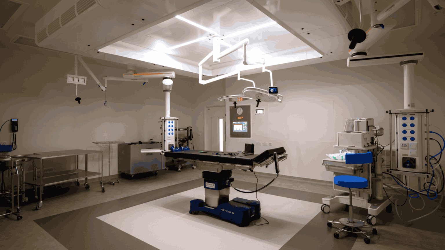 Midland Metropolitan University Hospital (MMUH) > Projects > Gleeds