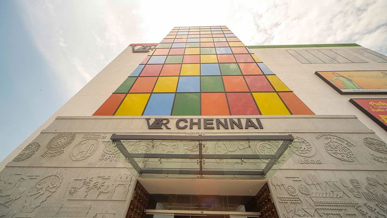 Virtuous Retail - VR Mall > Projects > Gleeds